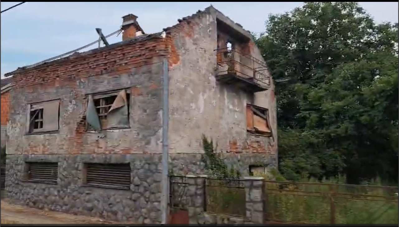Hrvatska 2025., Medari 1995. – selo koje i 30 godina nakon rata izgleda ...